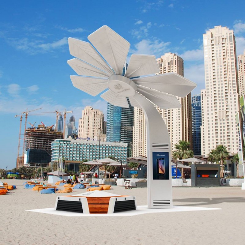Suntan around these badass solar palm trees in... Dubai! - Green Prophet