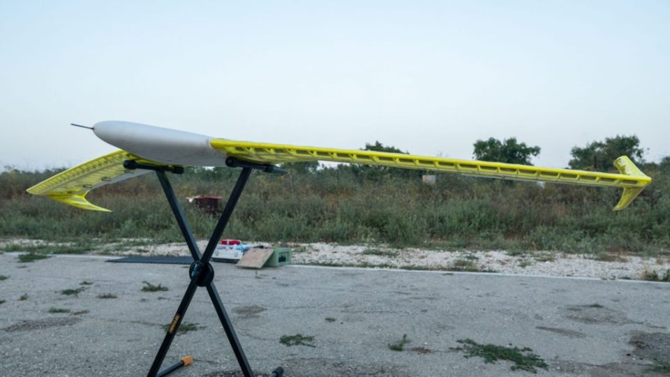 3D printed plane and test pad for green flights - Green Prophet