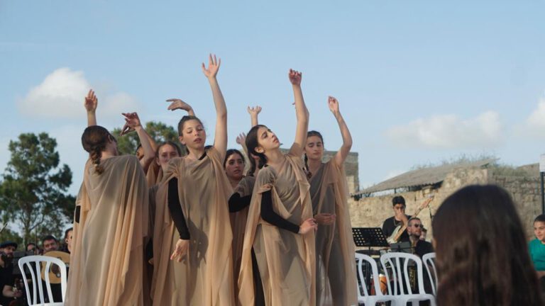 The young women who danced with Fairuz in Jaffa - Green Prophet