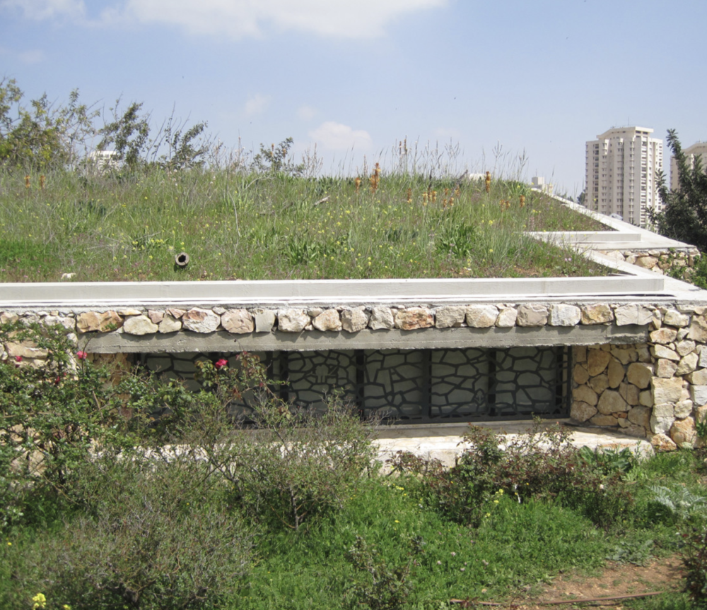 Living building in Jerusalem grows with the seasons - Green Prophet