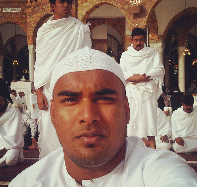 Hajj selfie fever rocks the Kaabah in Mecca - but is humble bragging ...