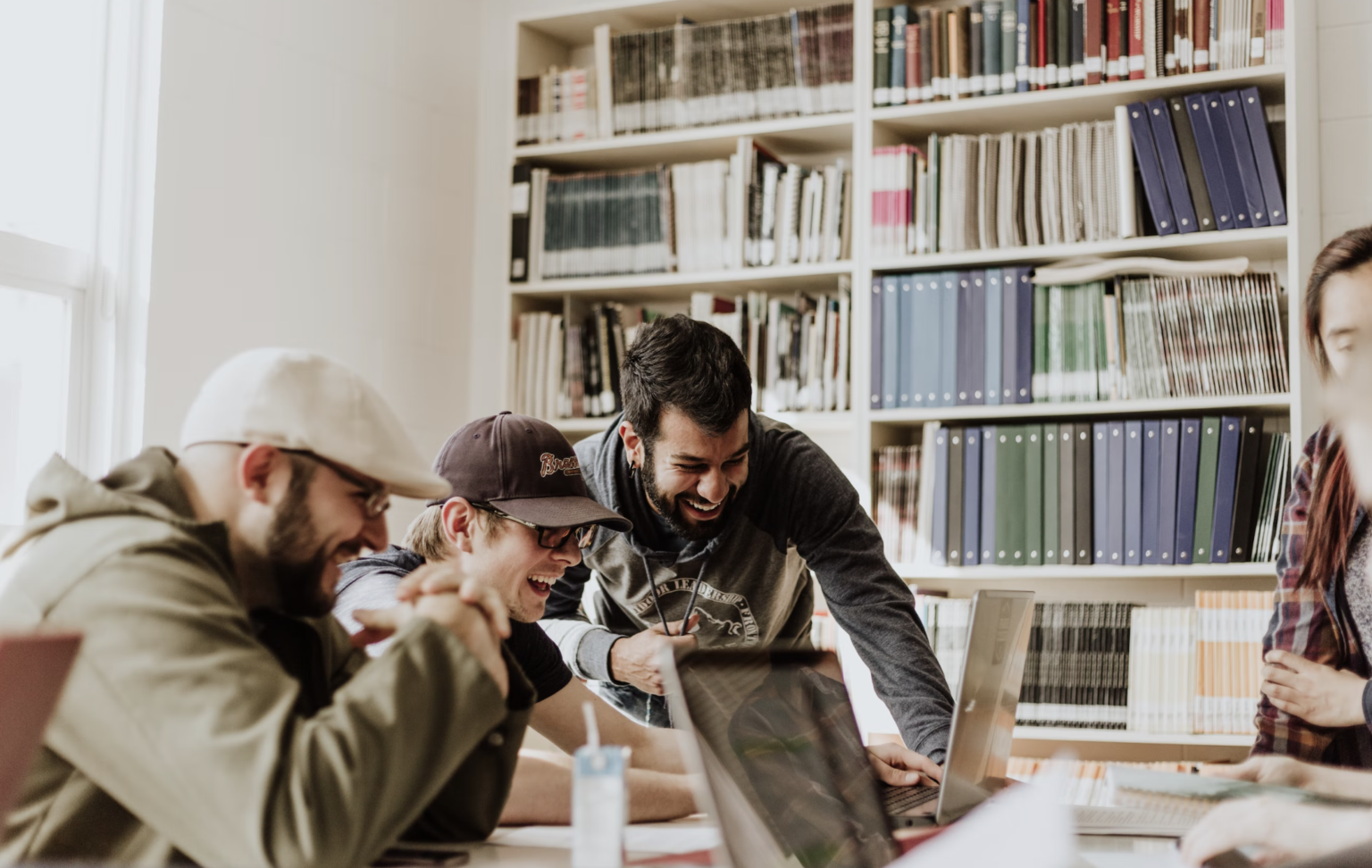 What Motivates Millenials at Work? - Green Prophet