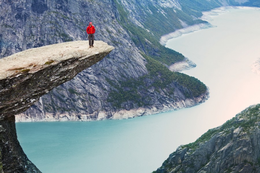 Applying Mountain Thinking to Artificial Intelligence - Green Prophet