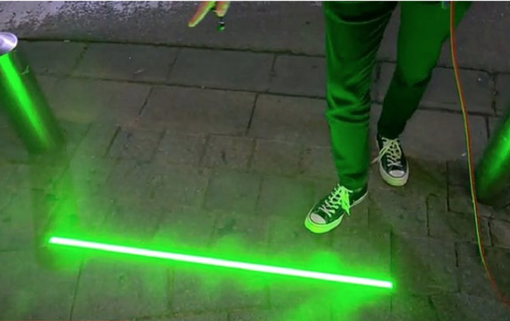 Tel Aviv City promotes phone zombies with LED catastrophe - Green Prophet